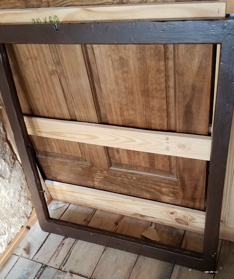 how to make a farmhouse mirror from a window frame - Eat Travel Life