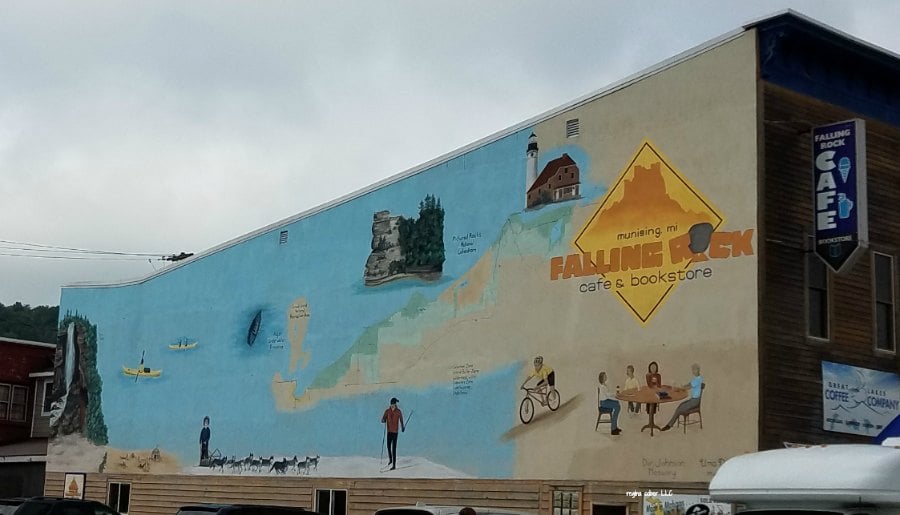 24+ awesome murals you need to see in Michigan - Eat Travel Life