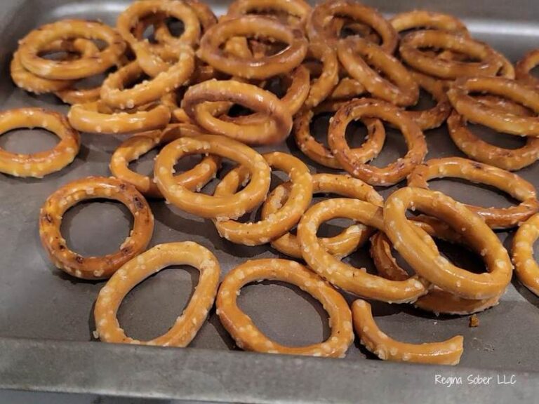 Homemade Pretzel Button Treats - Eat Travel Life