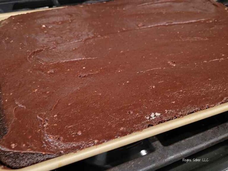 Homemade Cooked Chocolate Frosting - Eat Travel Life